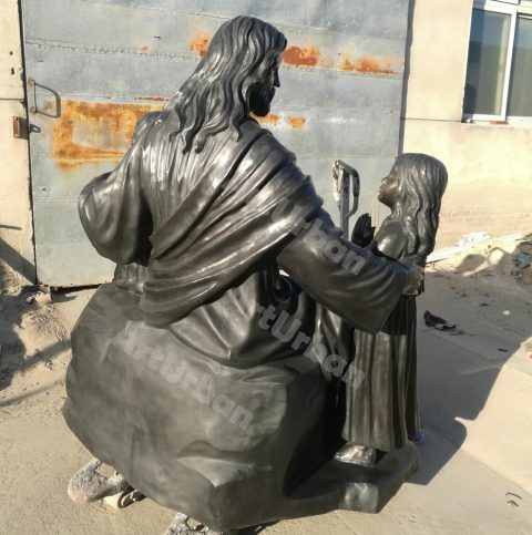 Life Size Bronze Jesus Statue with Children Sculpture for sale