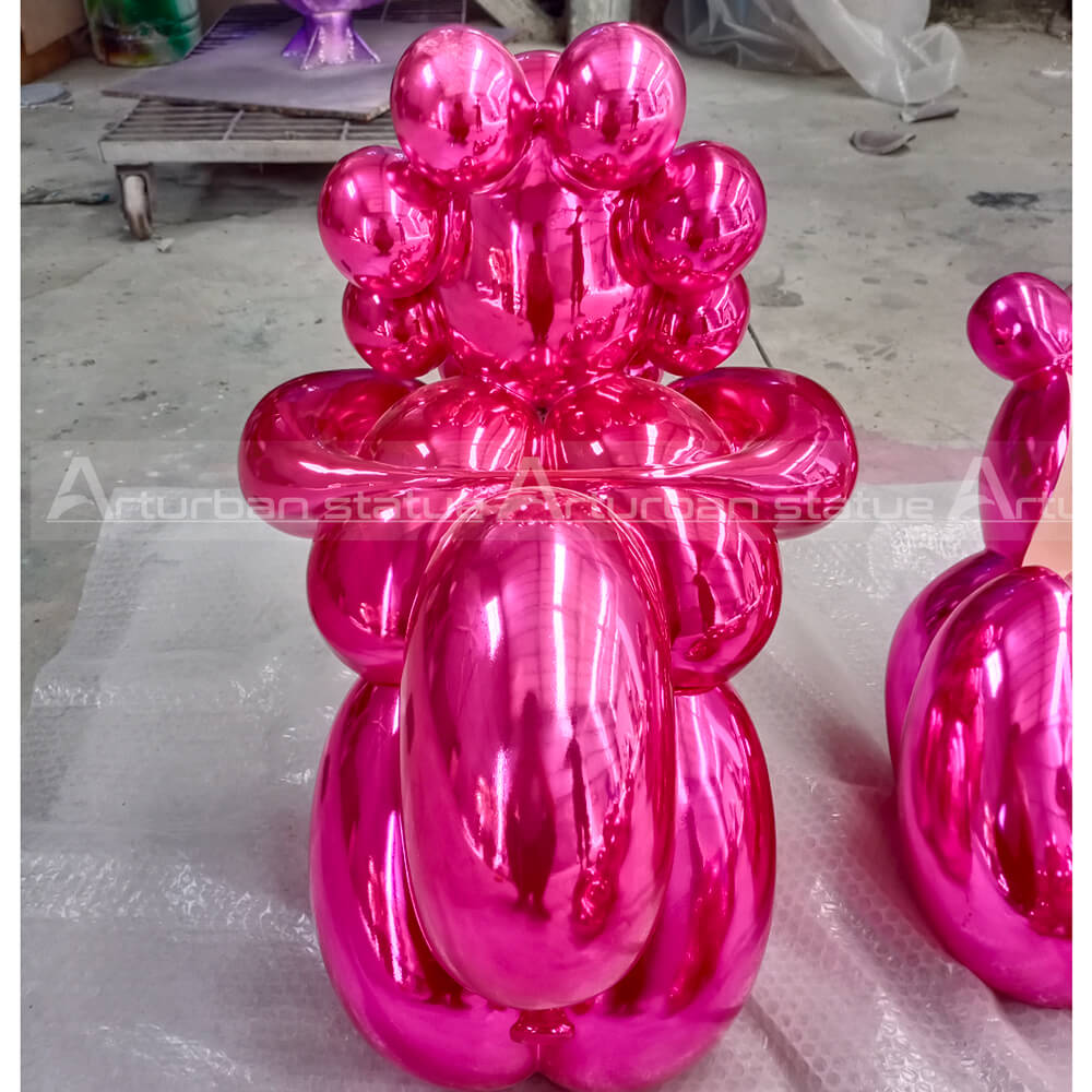 Venus Balloon Sculpture