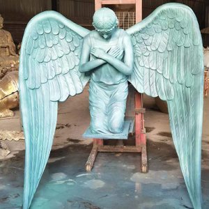 Graveyard Angel Statue, Kneeling Praying Angel Sculpture