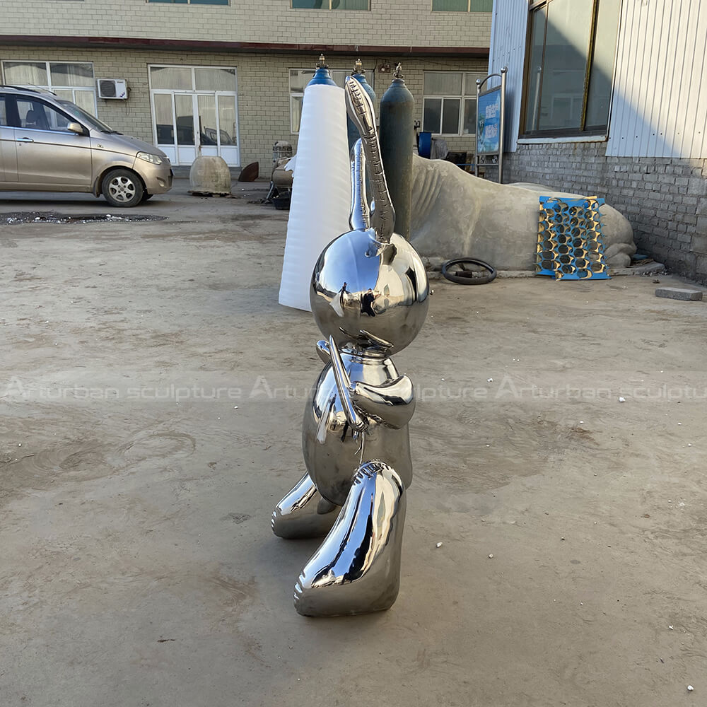 Balloon Bunny Sculpture