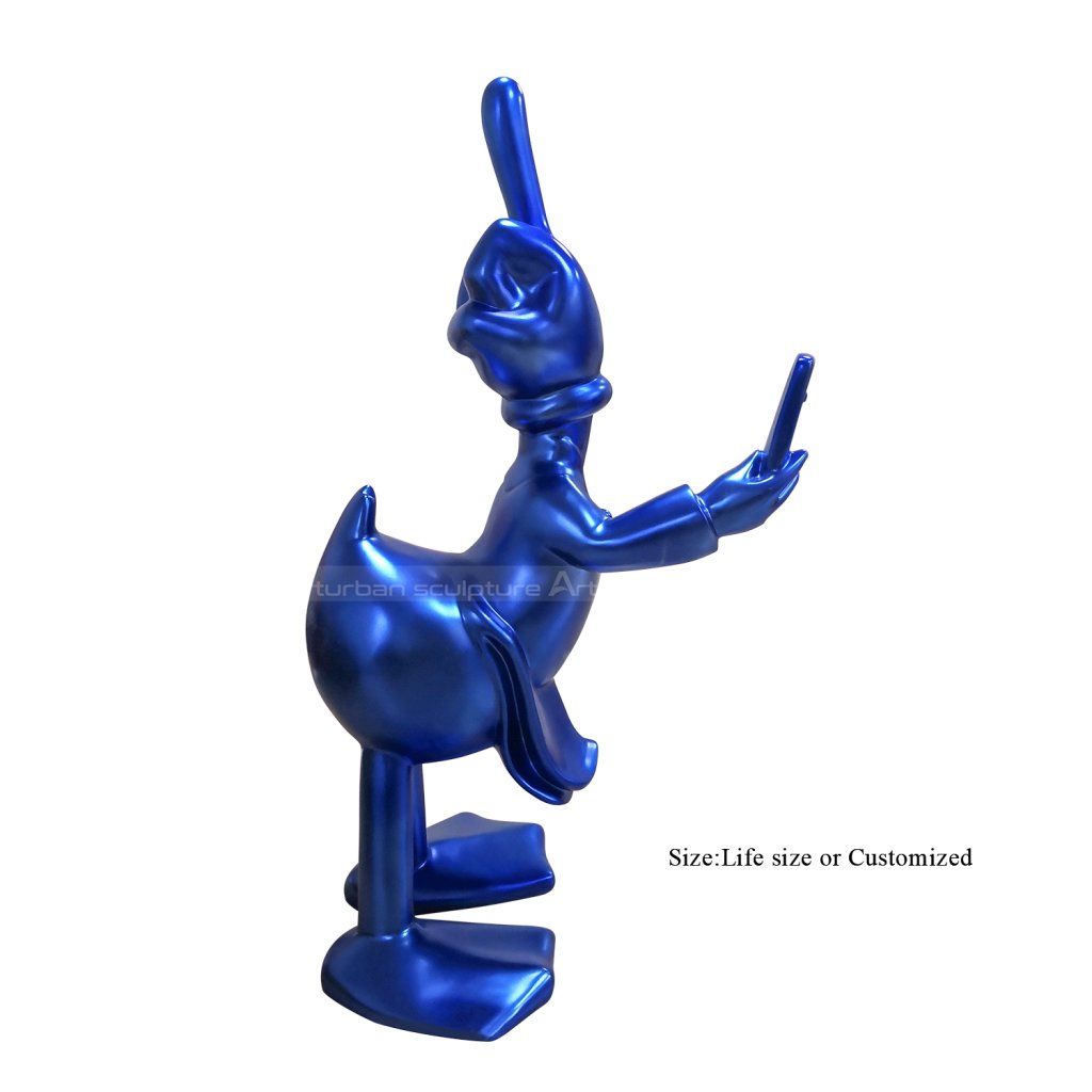 Donald Duck Figurine Disney