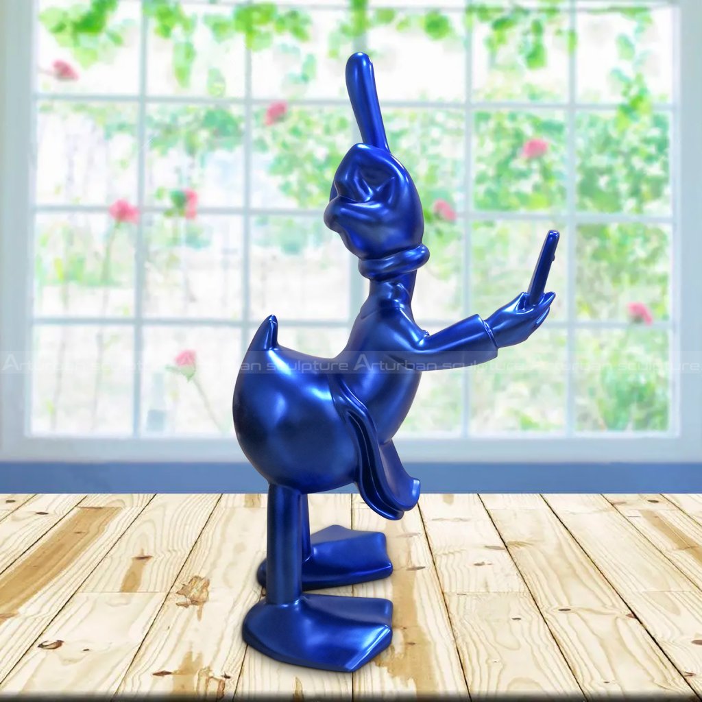 Donald Duck Figurine Disney