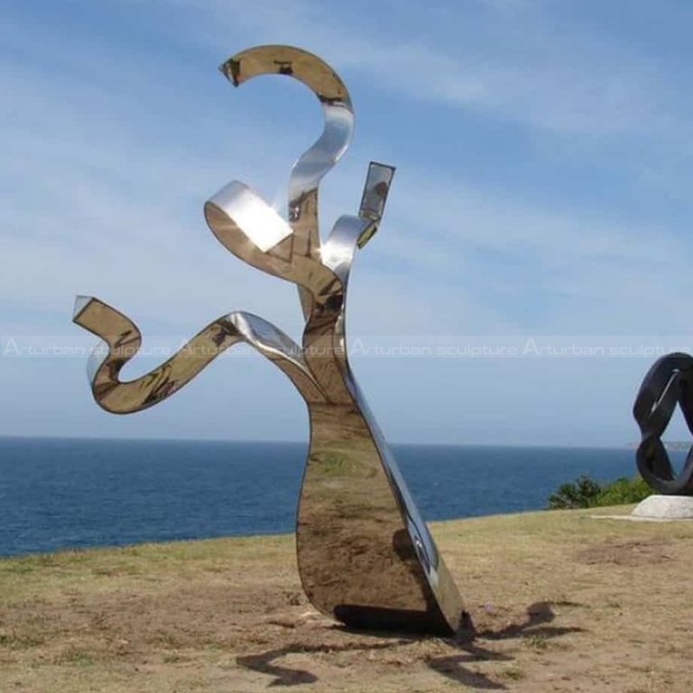 Bert Flugelman Sculpture