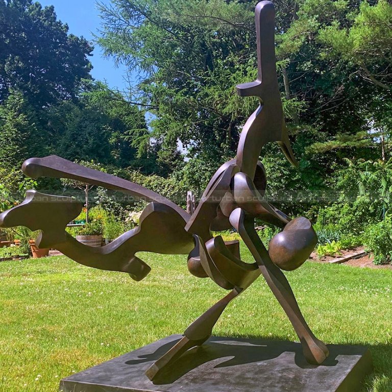 Bill barrett Sculpture