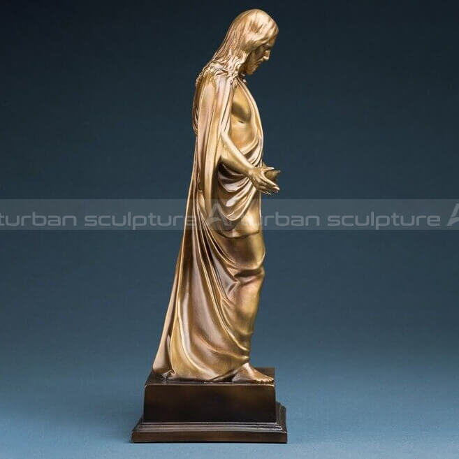 Belosol Christus Statue