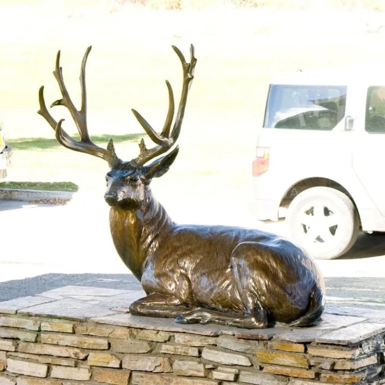 Lawn Deer Statues