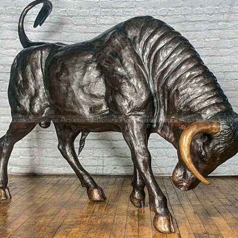 bull metal sculpture - Arturban Statue