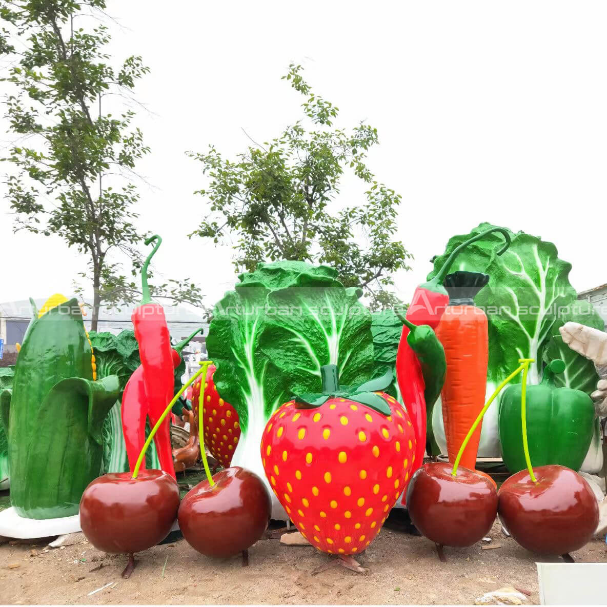 sculpture fruit- Arturban Statue