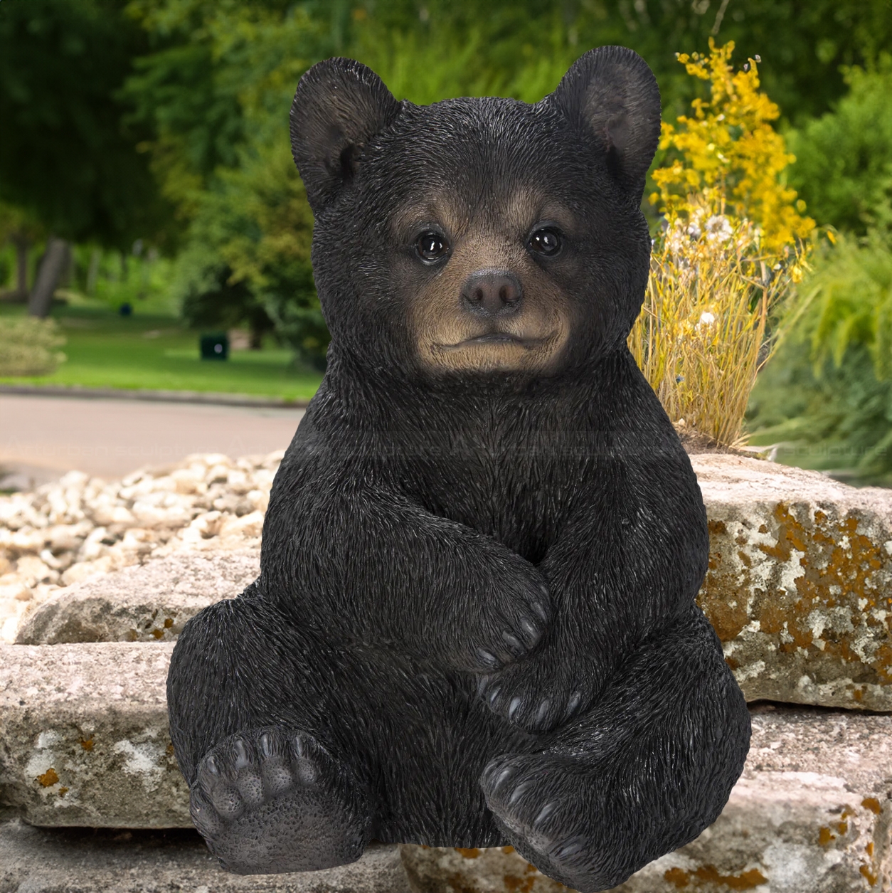 black bear outdoor decor- Arturban Statue