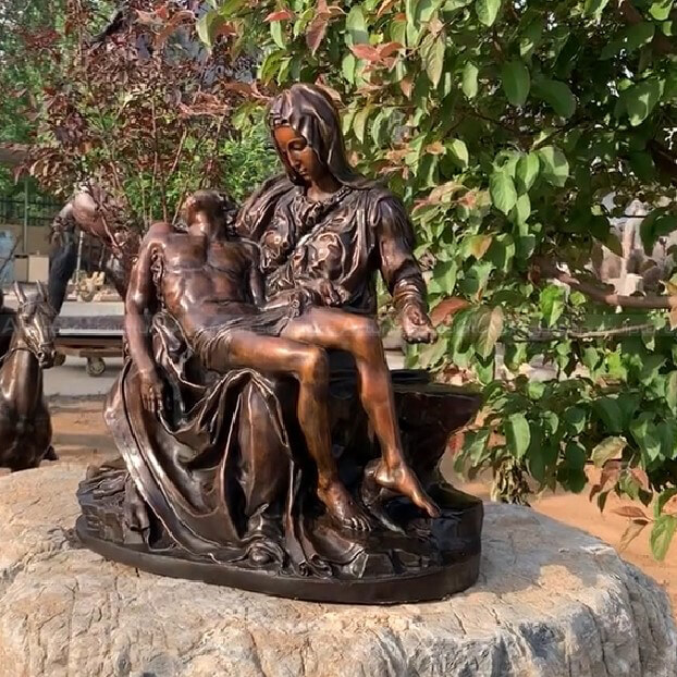 Bronze Pieta Statue - Arturban Statue