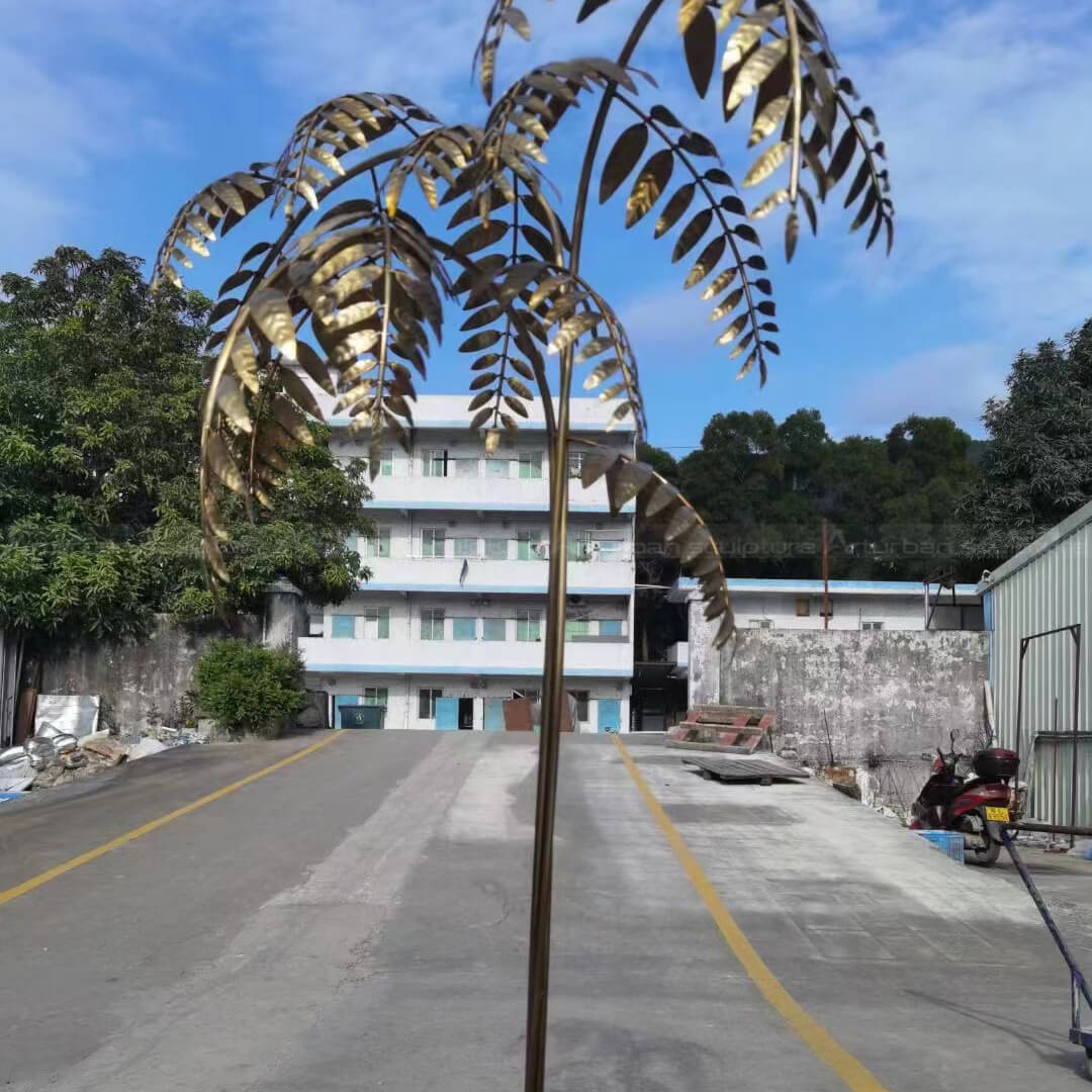 palm tree sculpture - Arturban Statue