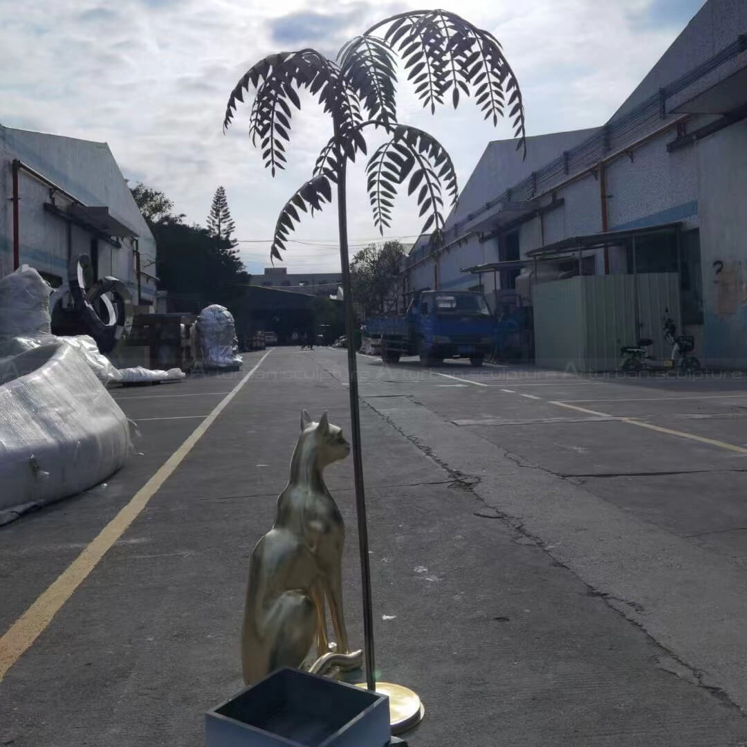 palm tree sculpture - Arturban Statue