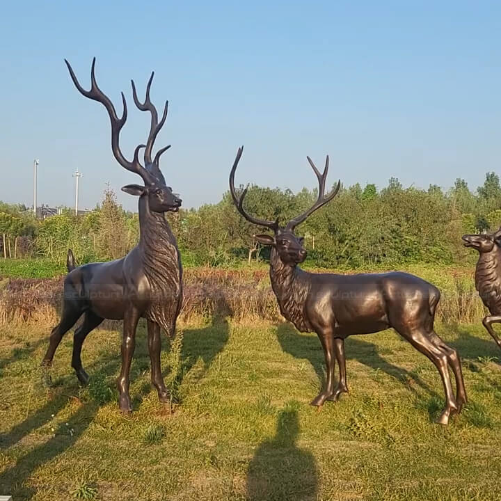 large elk statue- Arturban Statue