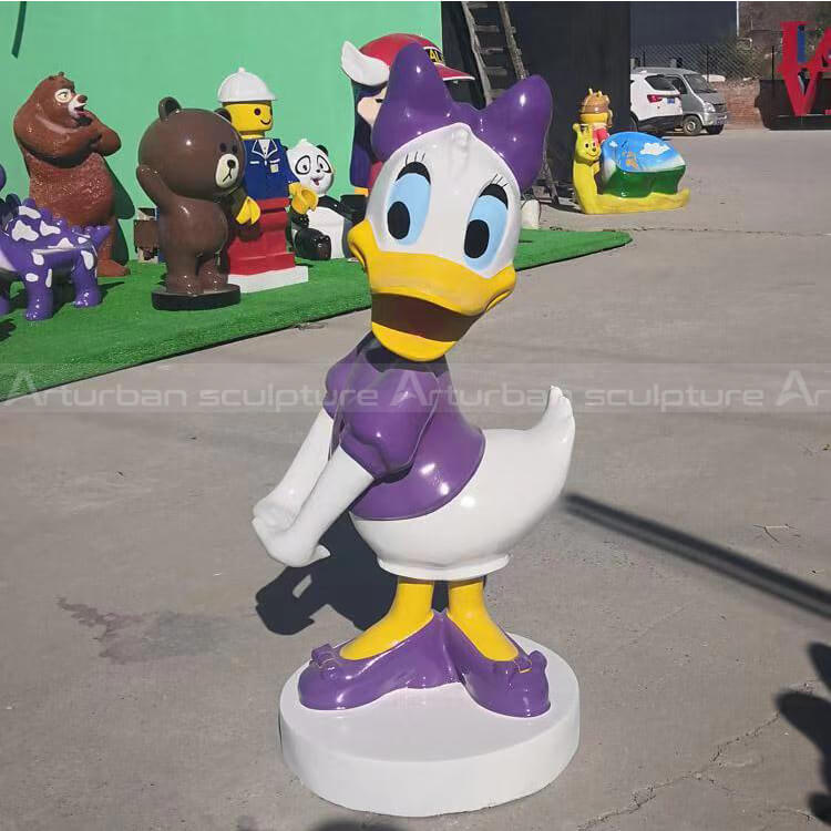 Daisy Duck Statue - Arturban Statue