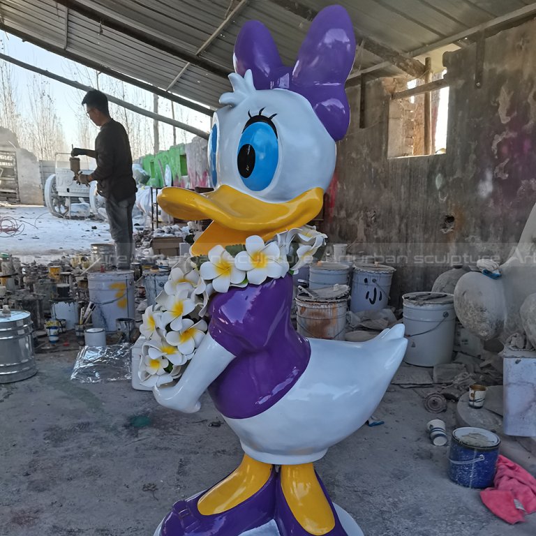 Daisy Duck Statue - Arturban Statue