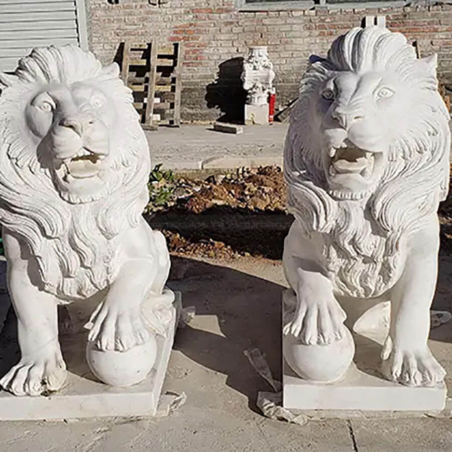 Lion Statue Entrance - Arturban Statue