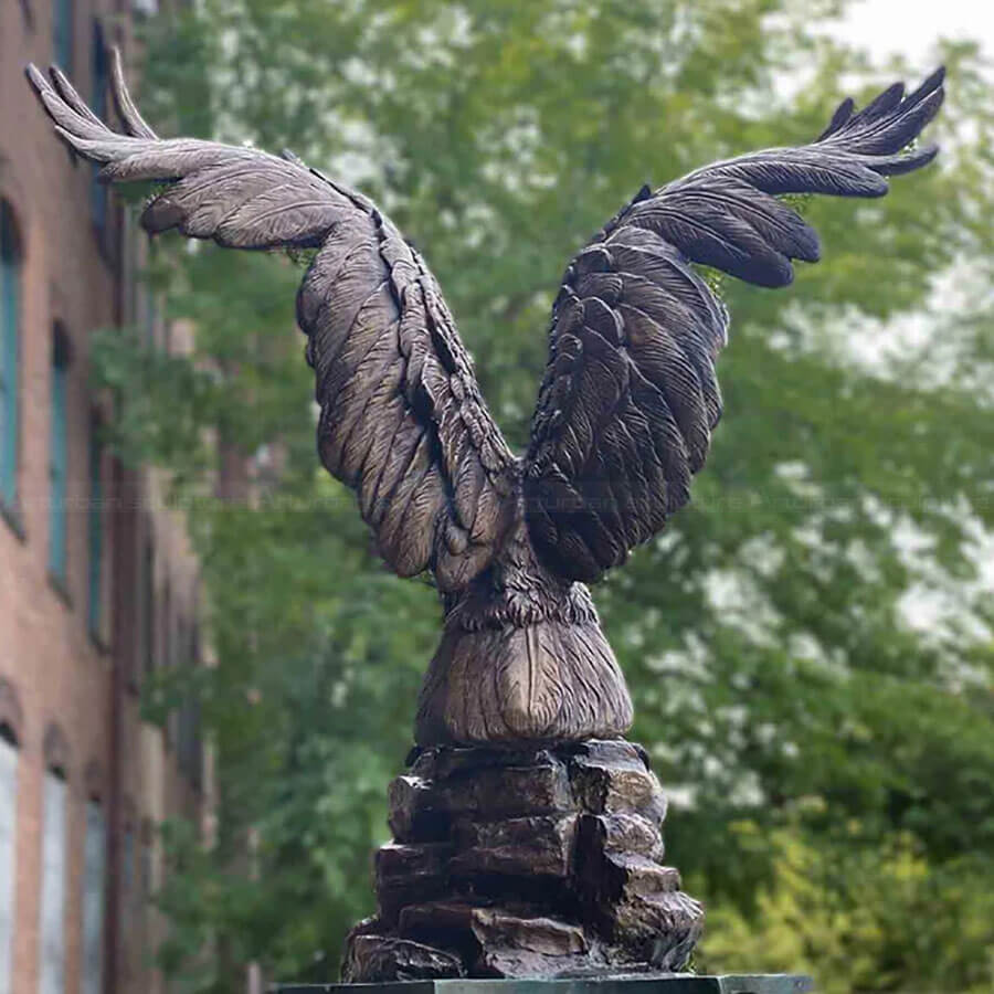 Eagle Garden Sculpture - Arturban Statue