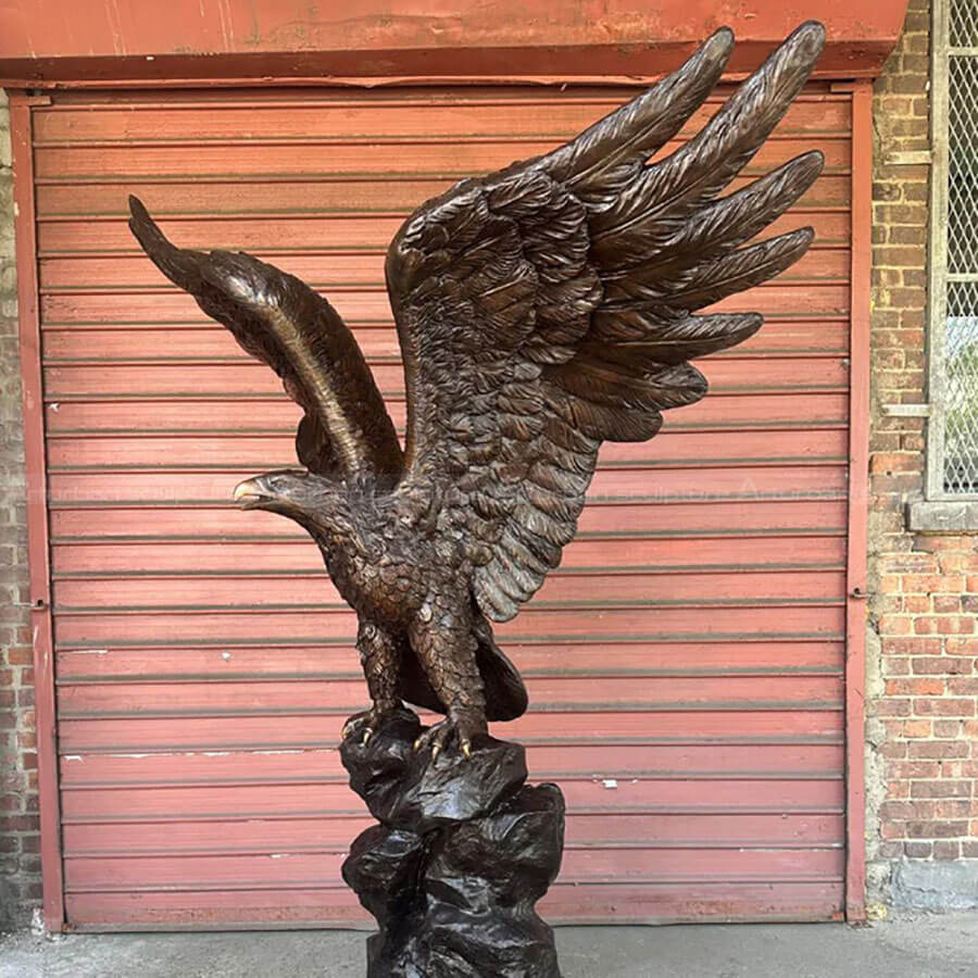Golden Eagle Statue for Sale - Arturban Statue